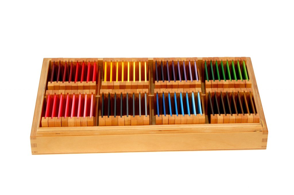 color tablets , box 4 • Pakistan Montessori Council (PMC)